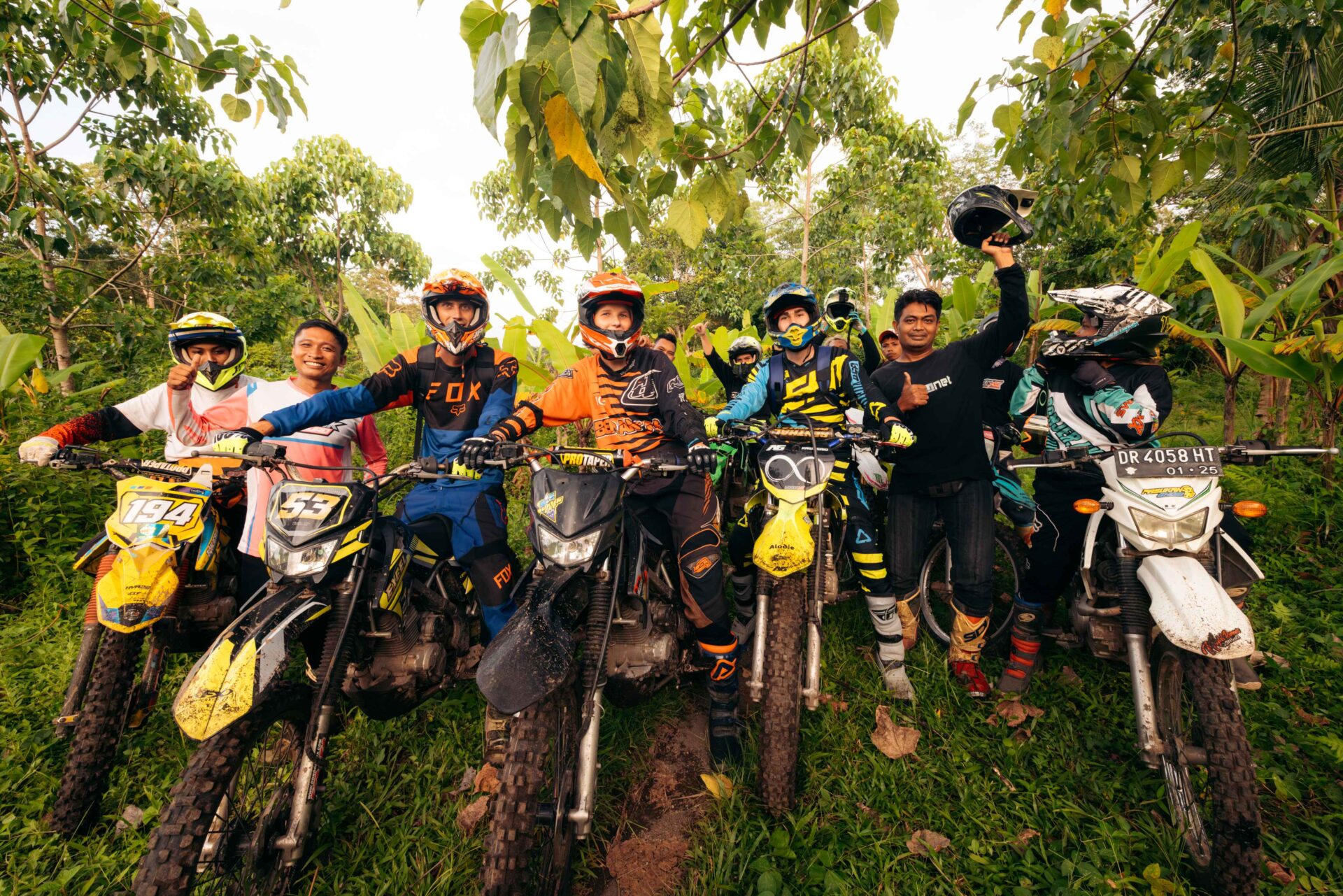 Off-Road Dirt Bike Tours - Mud N' Gears